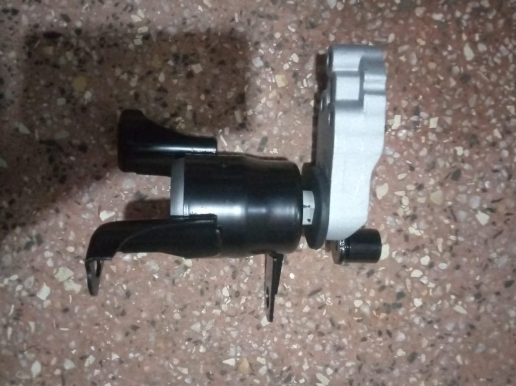 Engine Mount Demio – 023 Mazda Auto